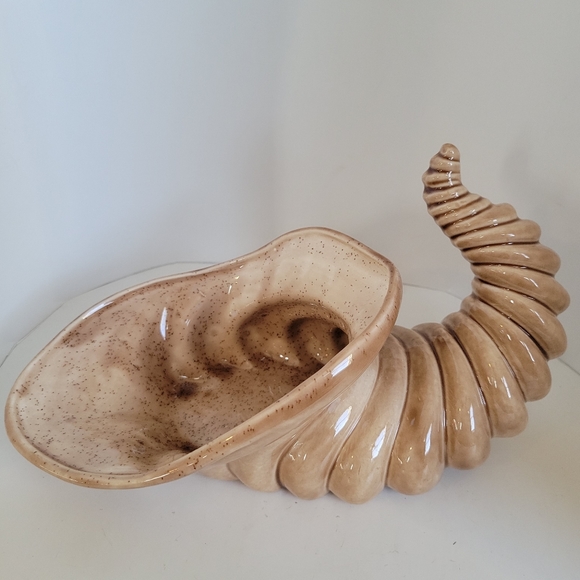 Atlantic Mold | Accents | Atlantic Mold Co Vintage Ceramic Cornucopia ...